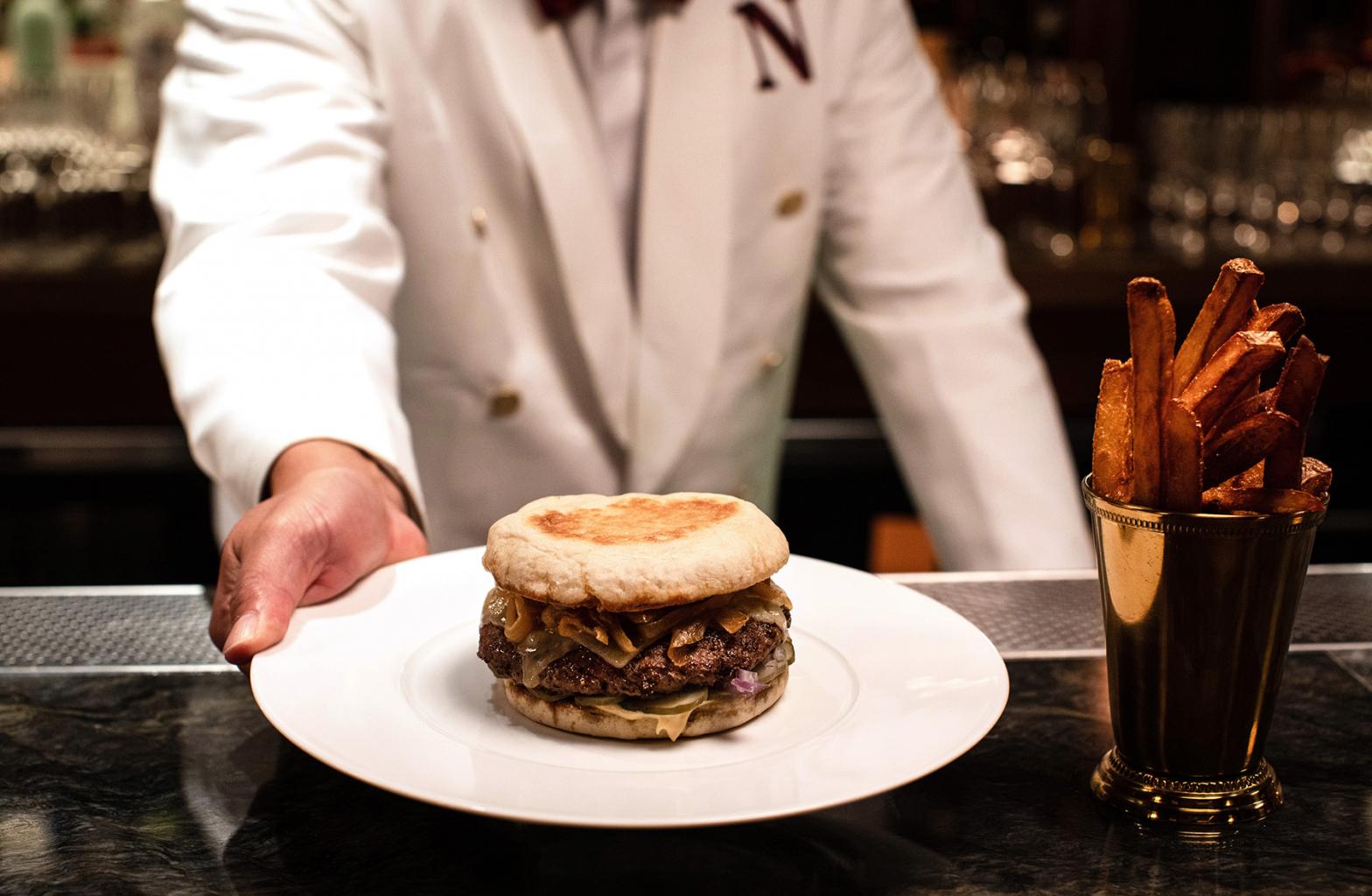 The Street Bar | The Newbury